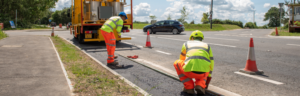 Case Studies of Central Line Markings Road Line Marking, Painting and ...